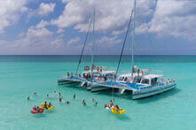 Excursión Playa el Cielo Cozumel en Catamarán $1321 MXN